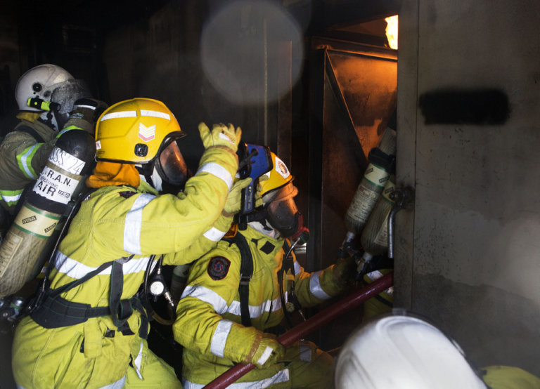 Heaving up anchor | Knowledge Of Sea